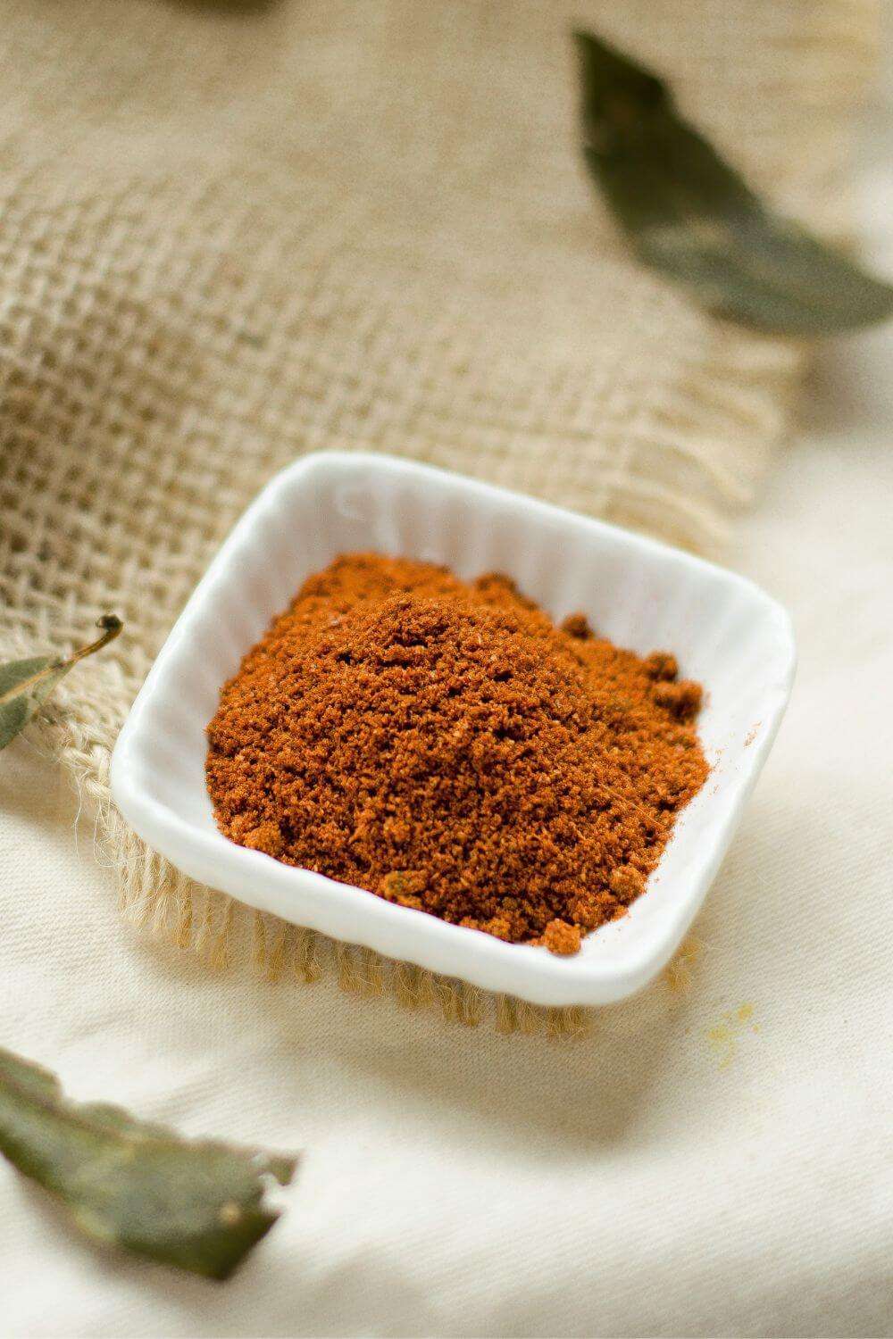 7 Best Chinese Five Spice Substitutes - Superb Salt